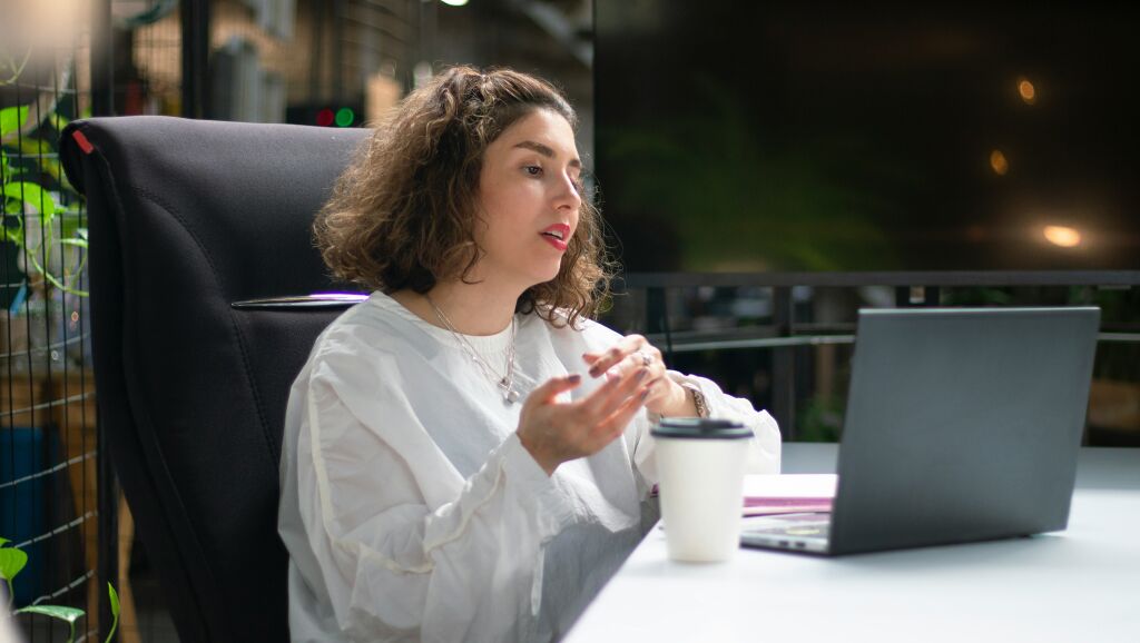 Commitments Tracking Tools | Simply Stakeholders